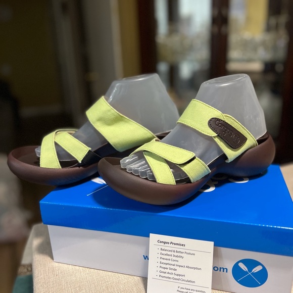 Congos | Shoes | Congos Womens Half Moon Heel Sandals Green Size Us 9 M ...
